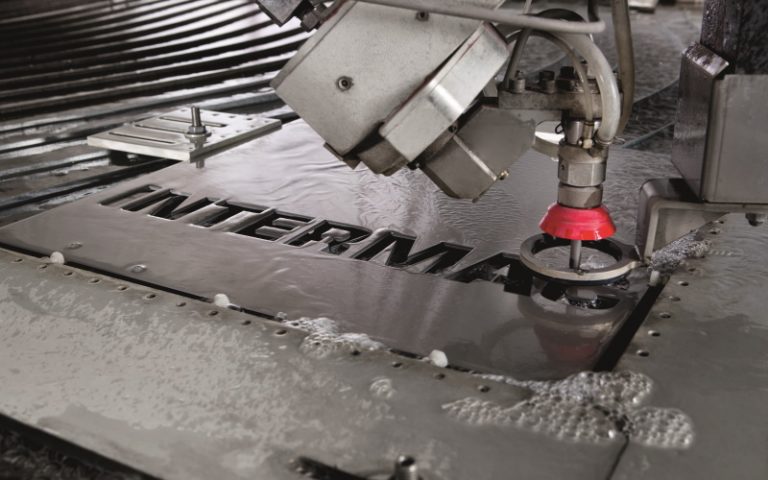 INTERMAC Sistemi di taglio ad acqua - Ottaviani Macchine